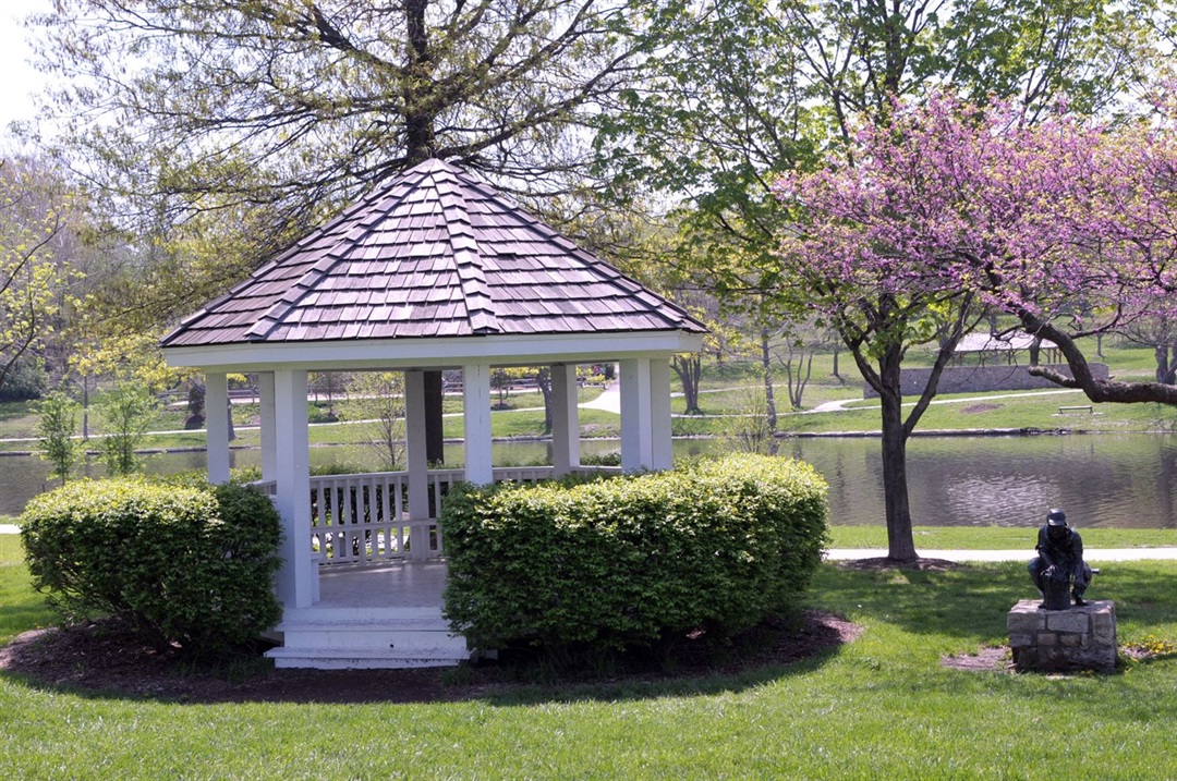 Sar-Ko-Par Trails Park Gazebo - City of Lenexa, KS